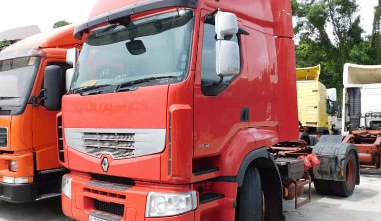 Asian Truck News and Magazines - Renault Premium Lander, the first ...